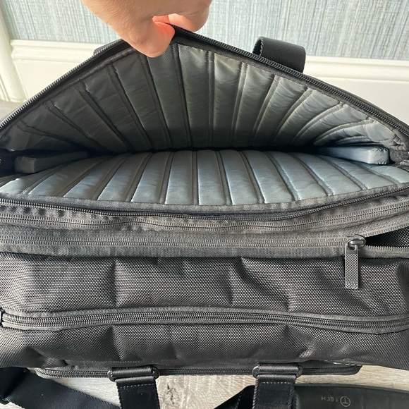 Tumi | Bags | Tumi Tech Expandable Lap Top Bag | Poshmark